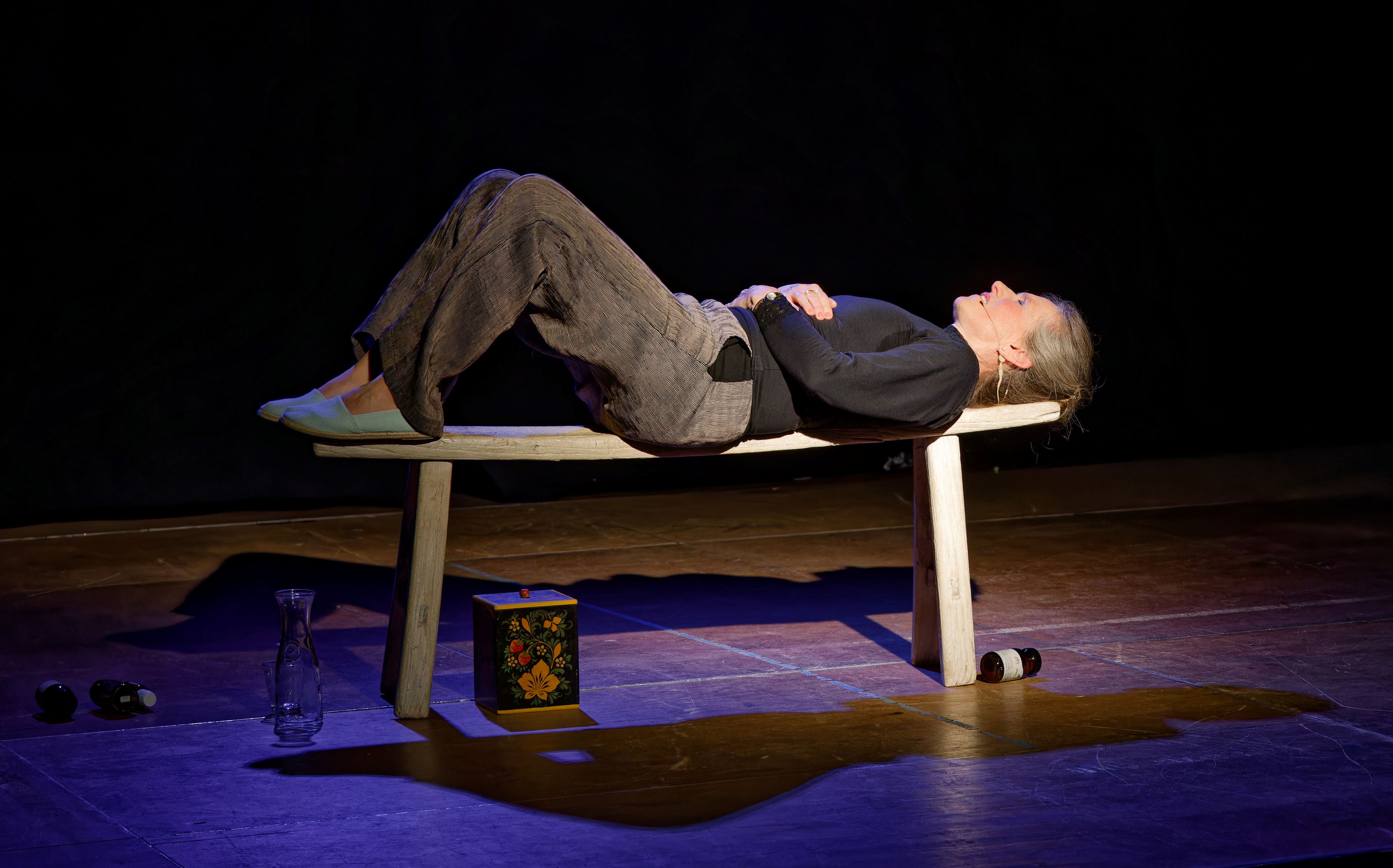 Theater Tiefrot Köln/Theater Paderborn: Das Leben und die Gewalt